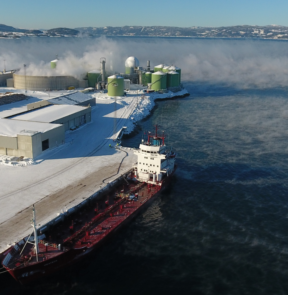 Lakseavfall gir biodrivstoff til busser og lastebiler | iLaks