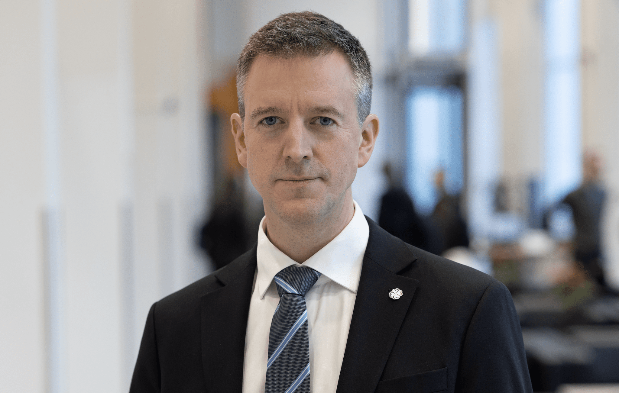 Erling Sande (Sp) vil sikre de minste oppdretterne: – På kort sikt er ...