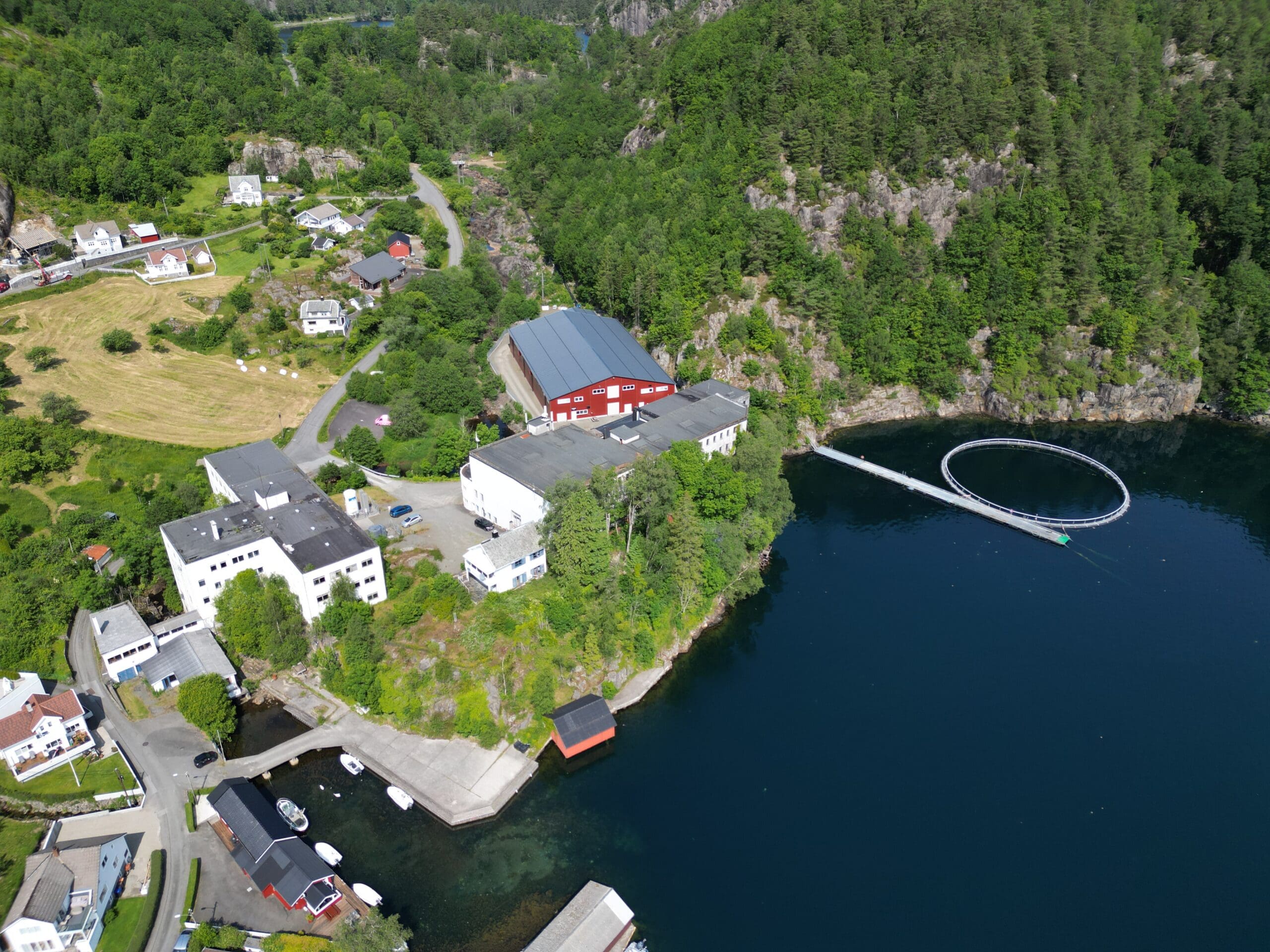 Mowi Agder Smolt. Dronefoto: Mats Mørk | iLaks